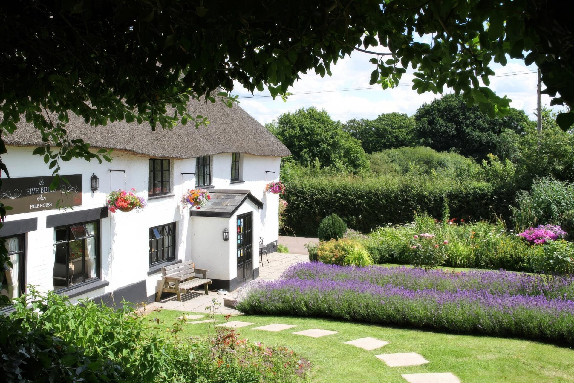 Five Bells Community Pub – Local Run Pub
